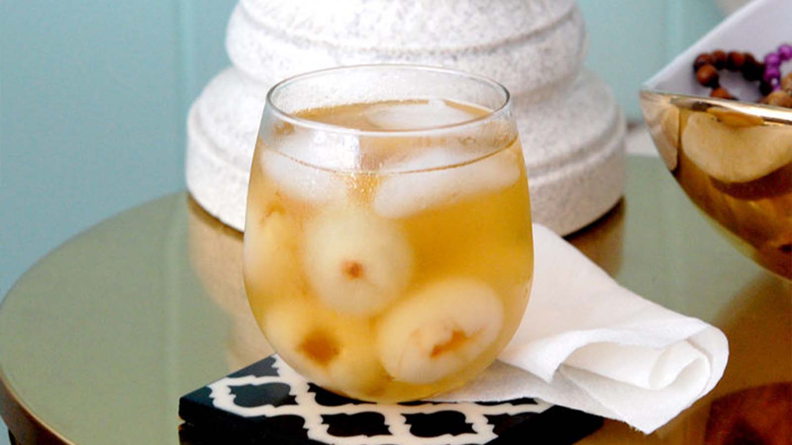 Lychee & Rose White Tea Cooler – wailana.com